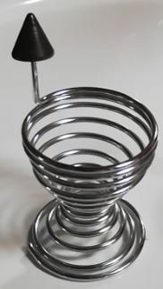 Eierhalter Metalldraht (Gebraucht) in Wolfhalden für CHF 1 – mit ...