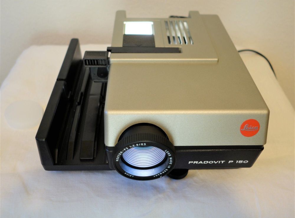 Dia Slide Projektor Leica Pradovit P150 (Gebraucht) in Zürich für CHF 80 – mit Lieferung auf ...