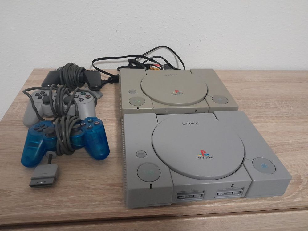 Playstation 1 / DEUX PS1 (Gebraucht) in La Chaux-de-Fonds für CHF 68 ...