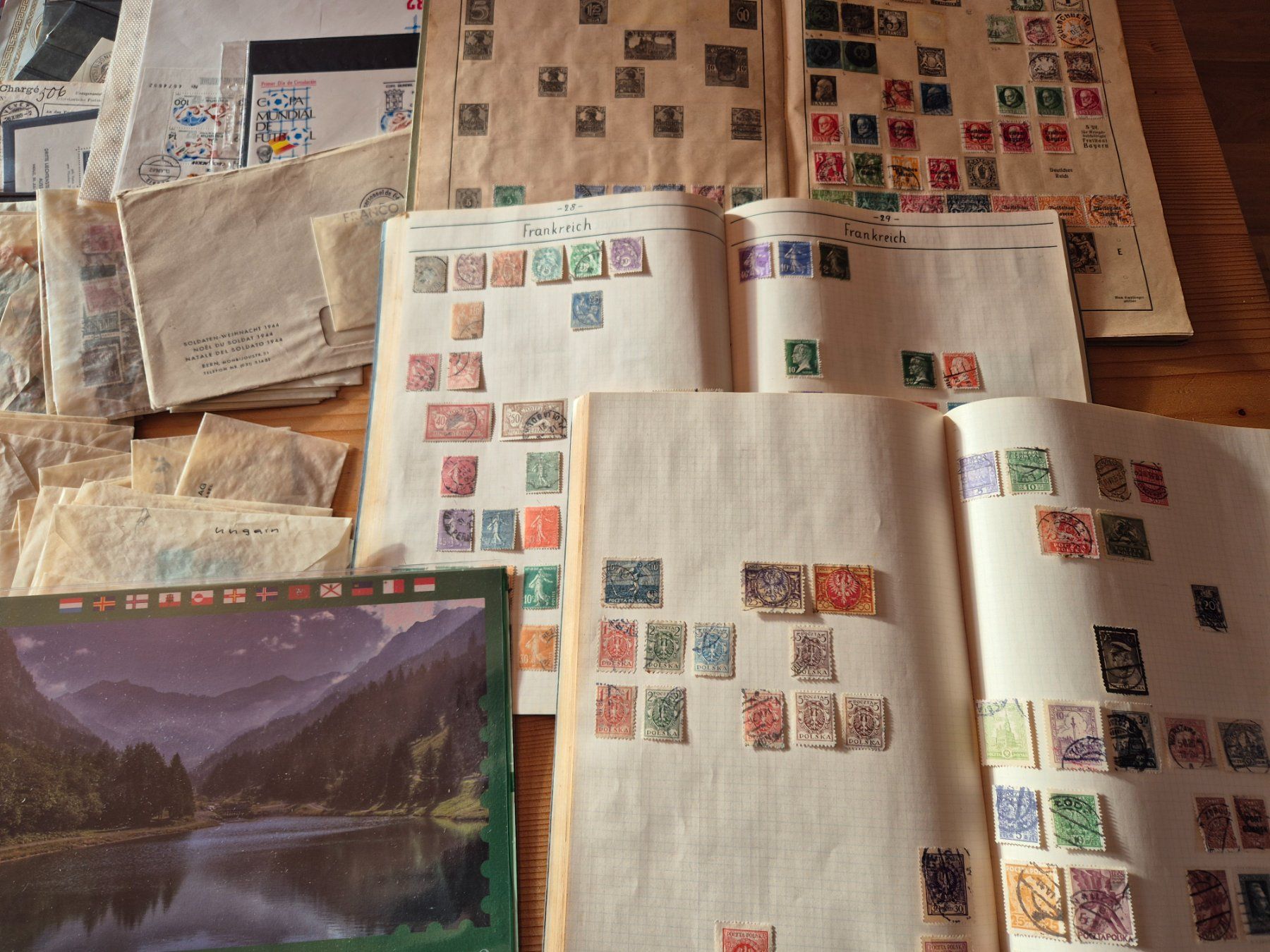 Briefmarken/Briefe weltweit in Karton Zustand gem. Bilder (Gebraucht ...