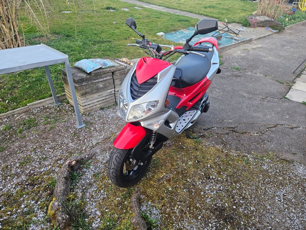 Peugeot Speedfight 2 Roller mit wenig KM sehr gepflegt (Gebraucht) in ...