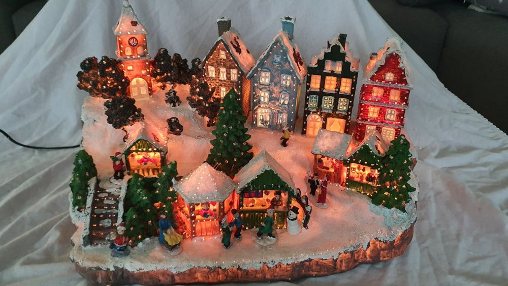 Weihnachtsdorf mit 2 Funktionen | Kaufen auf Ricardo