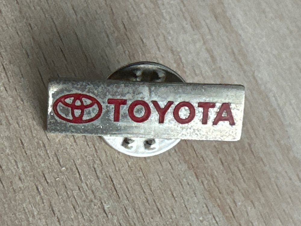 Pin Toyota | Kaufen auf Ricardo