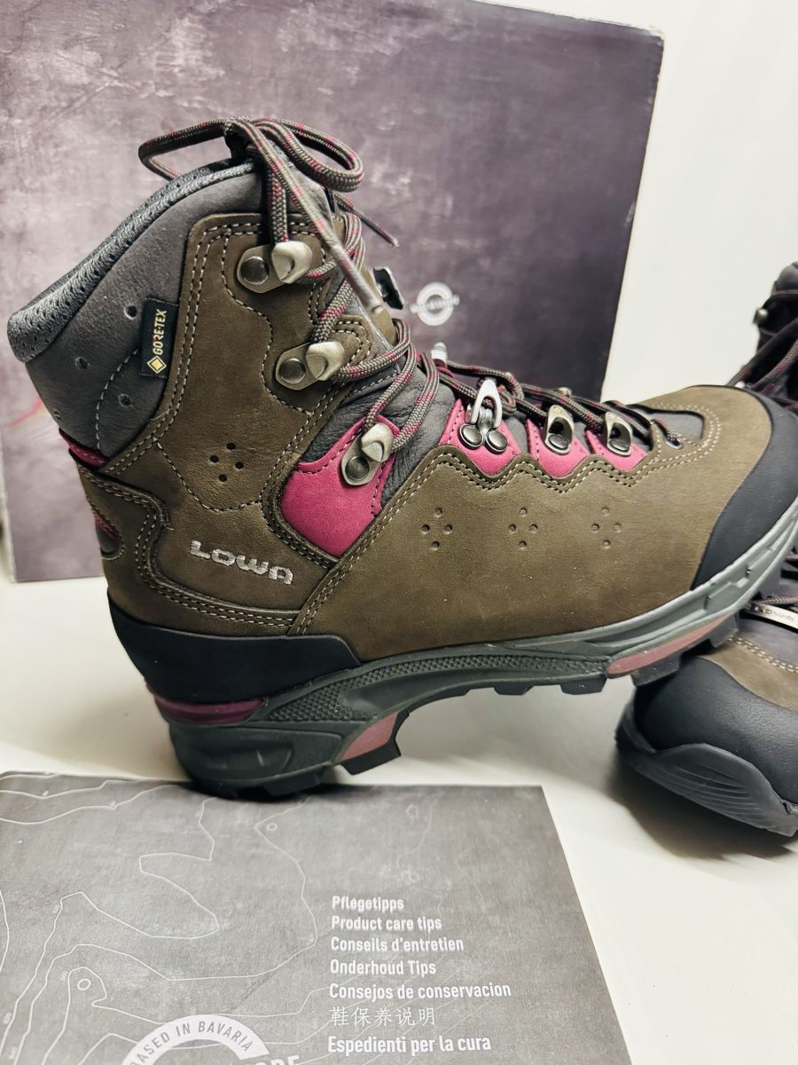 LOWA Lavena II GTX, Taille 38, Chaussures de randonnée! (Neuf avec ...