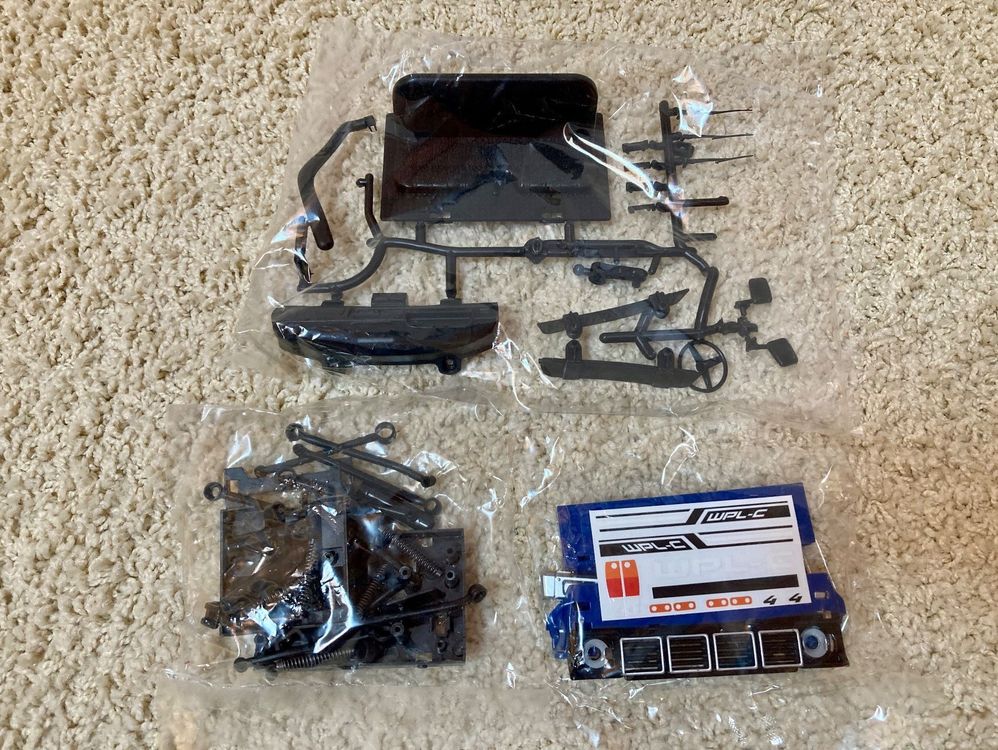 WPL C24 kit RC Crawler 4x4 „Toyota Hilux“ Pickup 1:16 *Neu* (Neu und ...