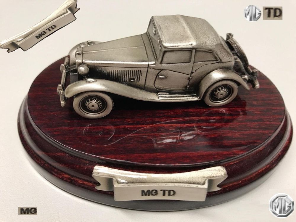 MG TD Roadster Convertible Modelauto1:57 (Neu und originalverpackt) in ...