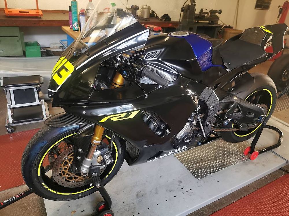 Yamaha YZF R1 2017 (Gebraucht) in Sorvilier für CHF 12000 – nur ...