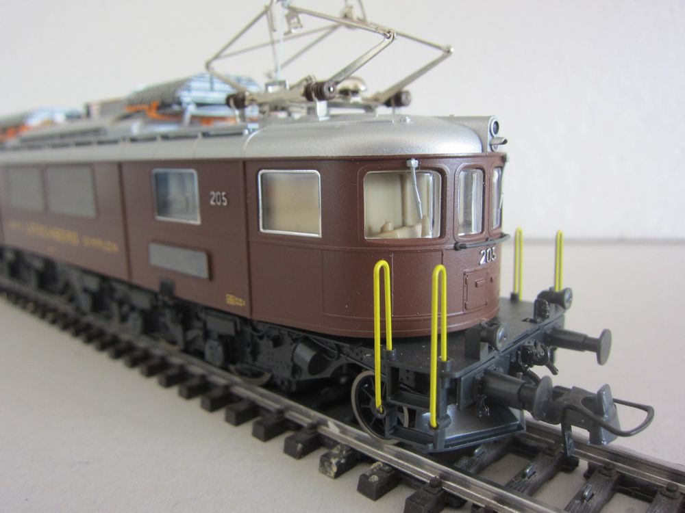Roco 43952 BLS Ae6/8 AC digital | Kaufen auf Ricardo