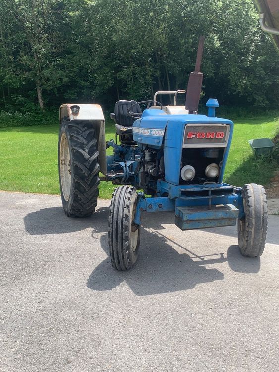 Tracteur Ford 4000 (D'occasion) à Travers pour CHF 2700 – retrait ...