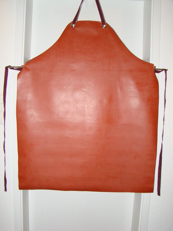 Gummischürze rot-braun 90/110cm (Neu (gemäss Beschreibung)) in ...
