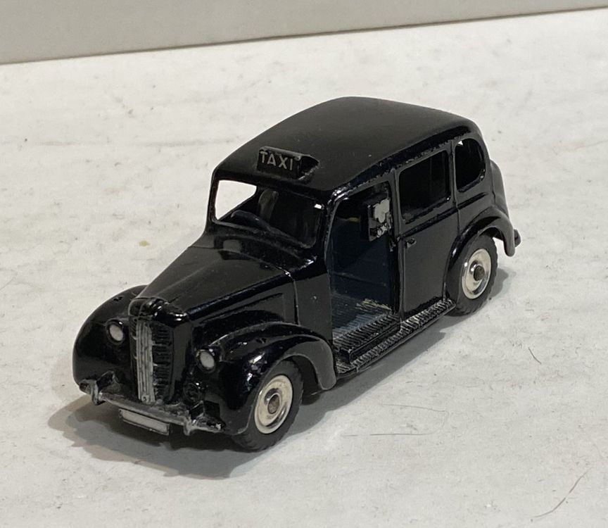 Dinky Toys (GB) 254 Austin FX3 Taxi (1956 – 59) (Gebraucht) in Sonceboz ...