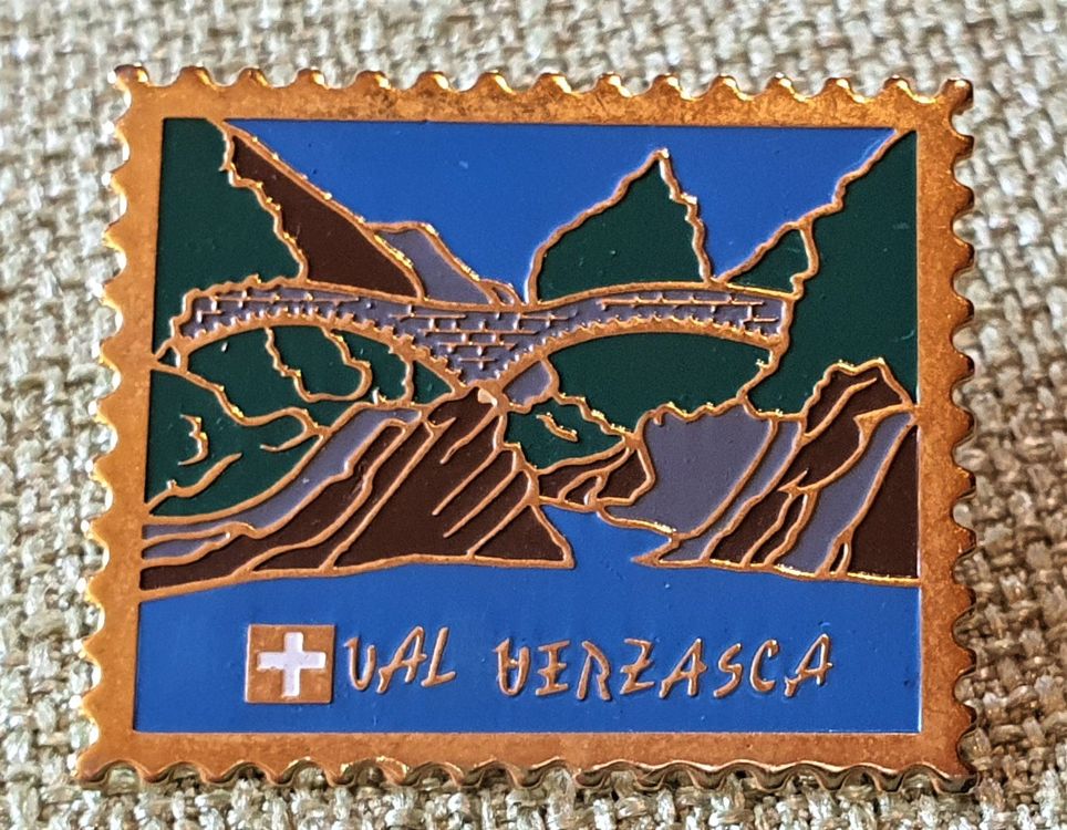 F107 - Pin Marke Brücke Val Verzasca TI (Gebraucht) in Reinach BL für CHF 2 – mit Lieferung auf ...