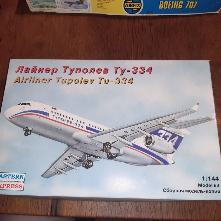 Tupolev TU-334 1:144 Eastern Express | Kaufen auf Ricardo
