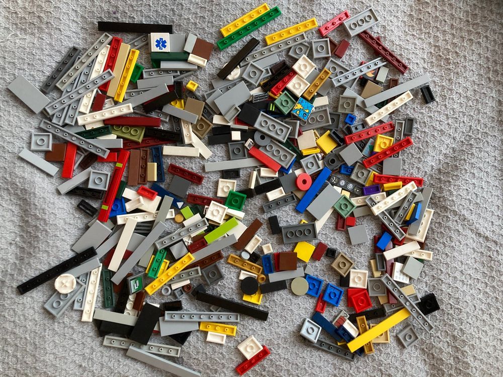 200 Gramm ganz dünne flache Lego Plättli ab 1 Franken (Gebraucht) in ...