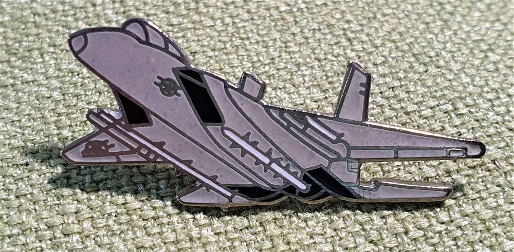 M881 - Pin US Air Force F/A-18 (Gebraucht) in für CHF 2 – mit Lieferung ...