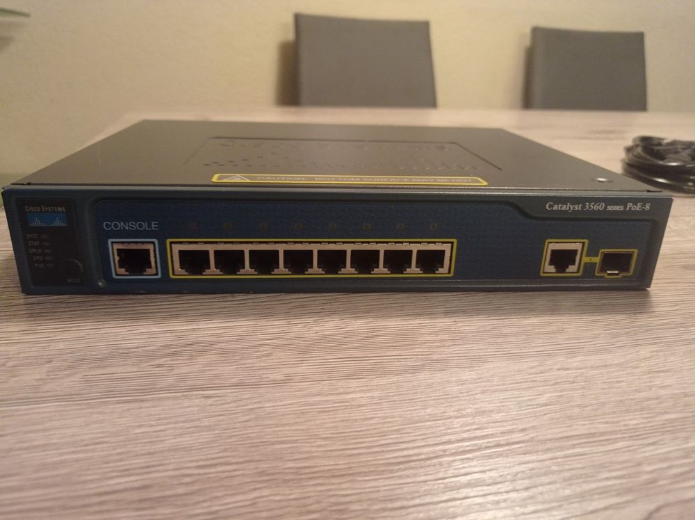 Cisco Systems Switch Catalyst PoE-8 der Serie 3560 (Gebraucht) in Bern ...