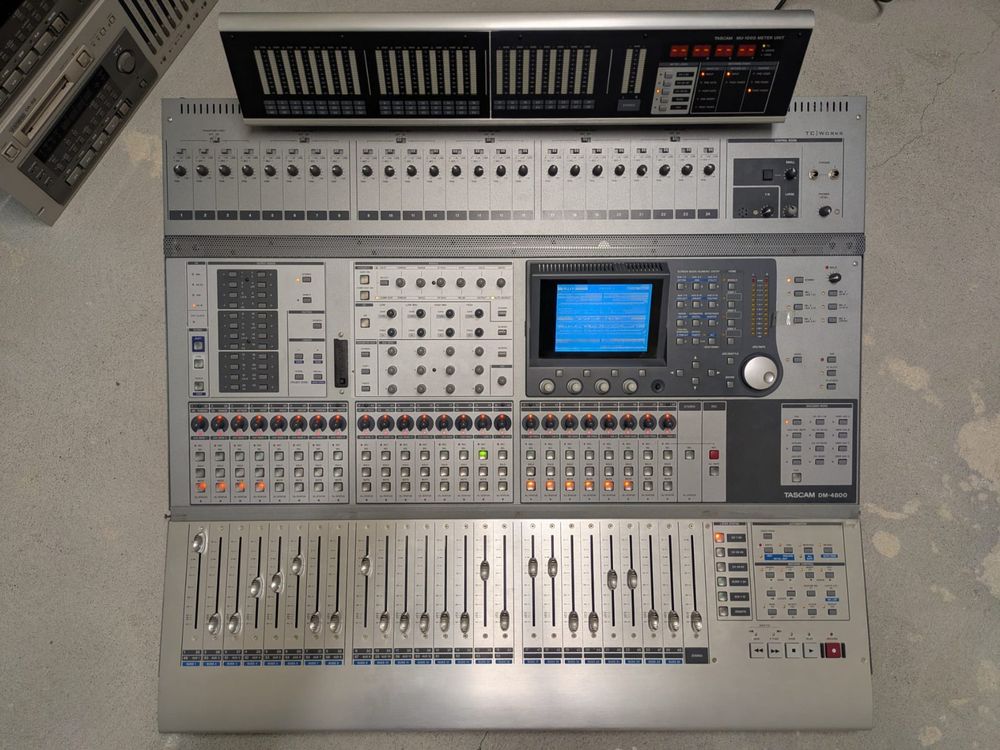TASCAM DM-4800 48 Kanal Digital Mischpult (Gebraucht) in Winterthur für ...