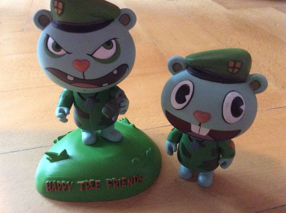 Happy Tree Friends, Figuren, 2004, 2 Stk (Gebraucht) in Zürich für CHF ...