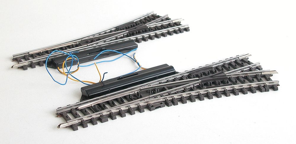 Märklin K-Gleis Weichenpaar 2261 elektromagnetisch Spur H0 | Kaufen auf Ricardo