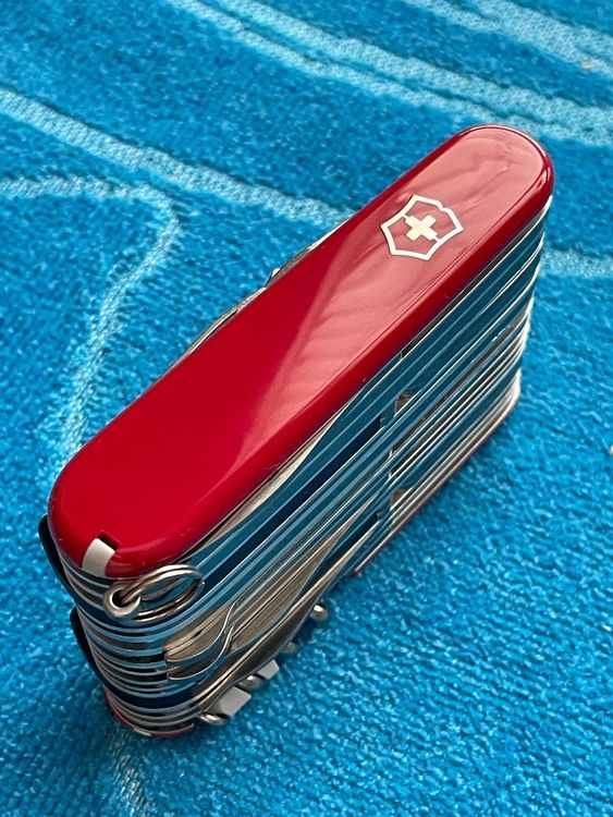 VICTORINOX SWISS CHAMP XXL 73 FUNKTIONEN NEU (Neu (gemäss Beschreibung)) in Basel für CHF 199 ...