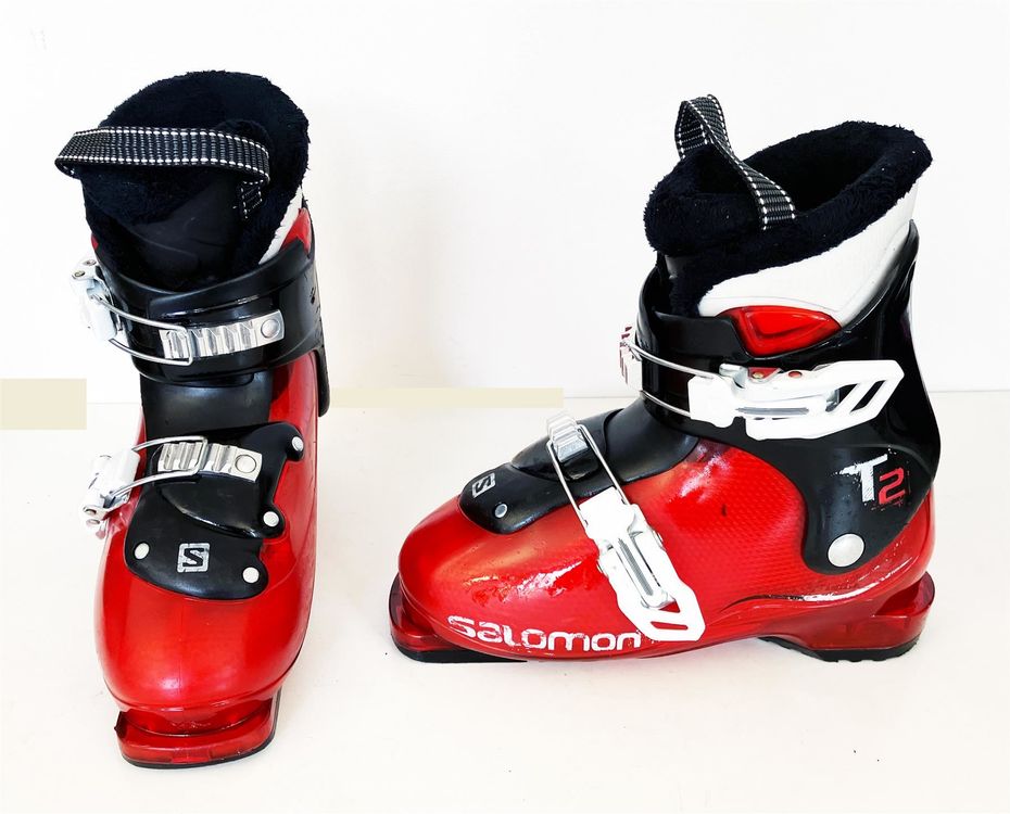 Skischuhe Salomon T2; Grösse 33 (Gebraucht) in Brüttisellen für CHF 35 – mit Lieferung auf ...