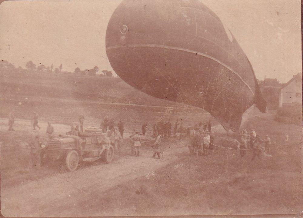 Basel BS - Luftballon und Militärfahrzeug um 1923 | Kaufen auf Ricardo
