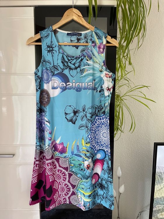 Sommerkleid Gr. M (Neu und originalverpackt) in Berikon für CHF 20 – nur Abholung auf Ricardo kaufen