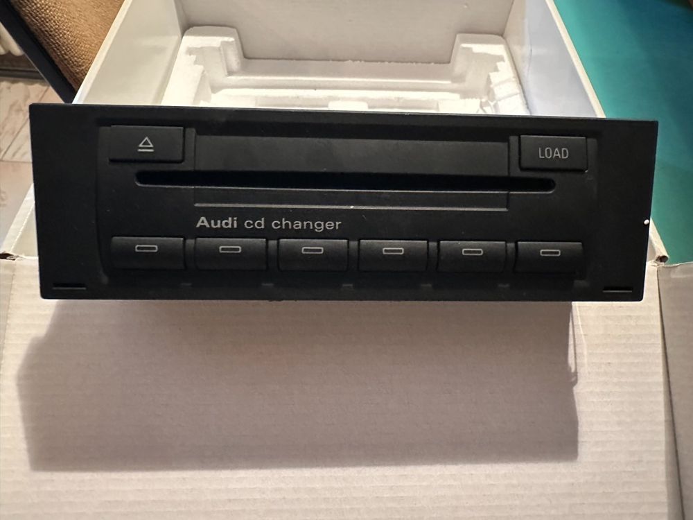 Audi CD changer (Gebraucht) in Coldrerio für CHF 9 – mit Lieferung auf ...