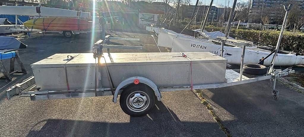 À vendre Remorque bateau Harbeck B 700 T Catamaran (D'occasion) à Cully ...