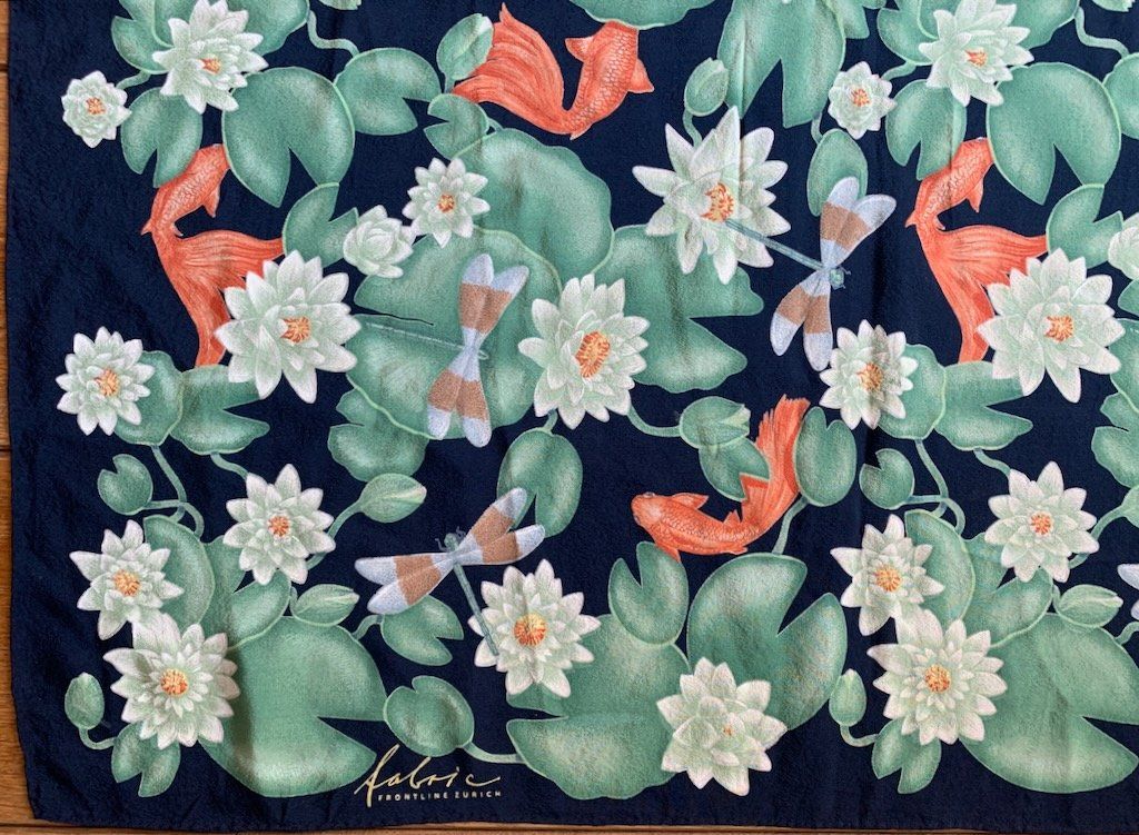 Foulard FABRIC FRONTLINE avec canards (D'occasion) à Zürich pour CHF ...