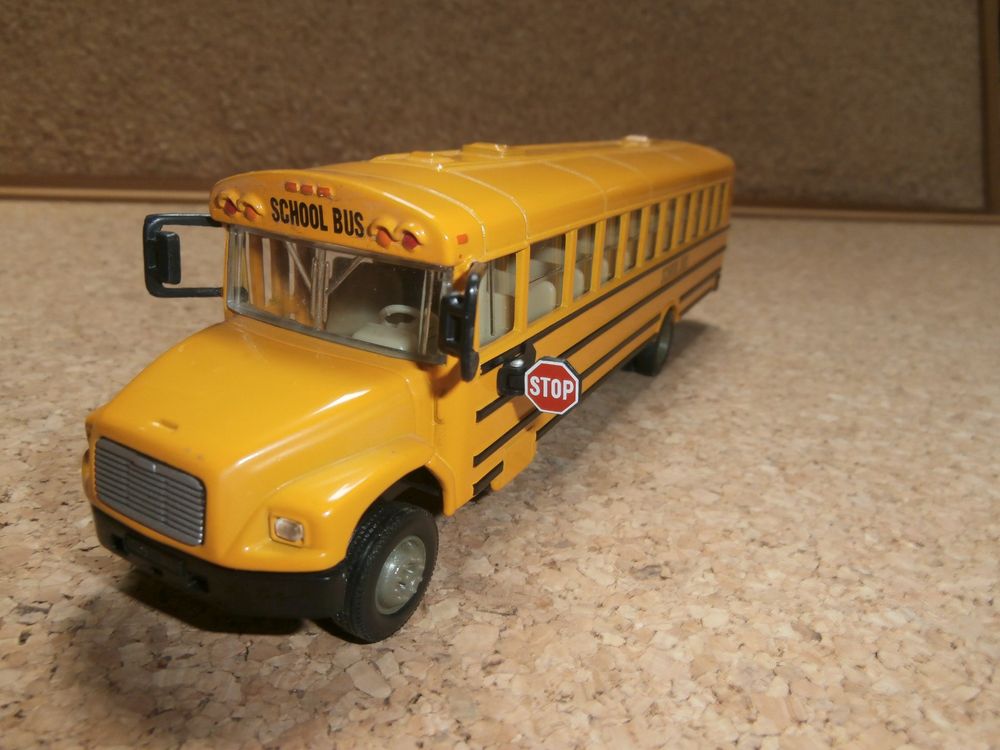 SIKU 3731 US Schulbus | Kaufen auf Ricardo