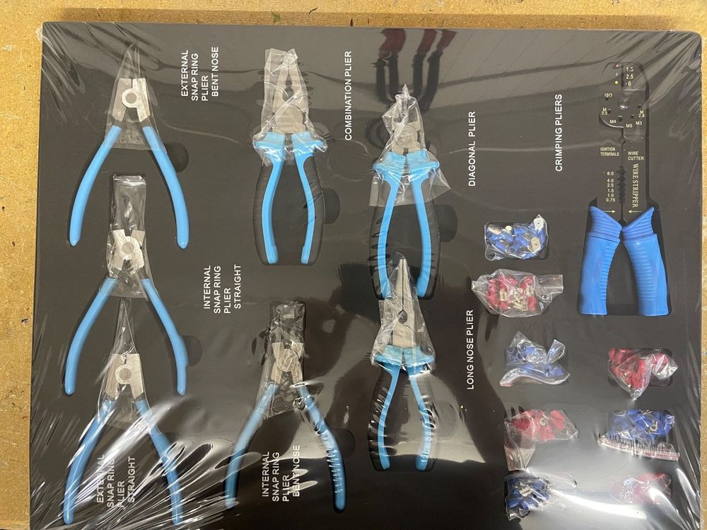 Zangen Set - 8 teilig (Neu und originalverpackt) in Wetzikon ZH für CHF ...