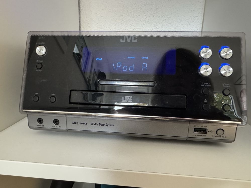 JVC Kompaktanlage mit iPod Dockingstation (Gebraucht) in Ballwil für ...