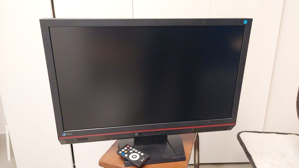 EIZO LCD-Monitor FS2331 (Gebraucht) in Schänis für CHF 10 – nur ...