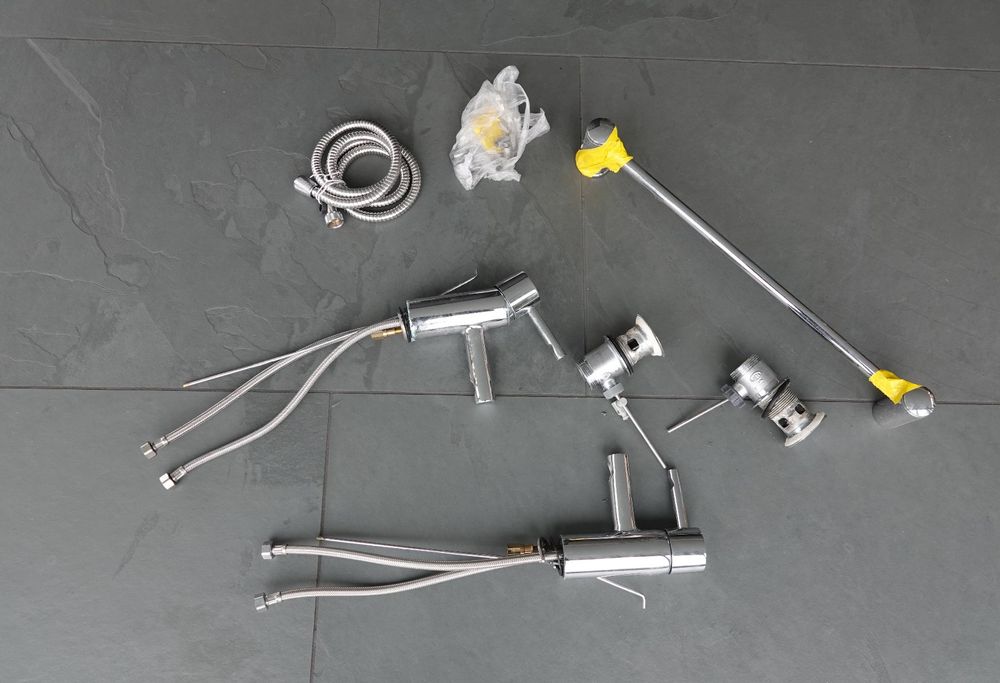 2 Lavabo-Garnituren von Grohe inkl. Syphon (Gebraucht) in Volketswil ...