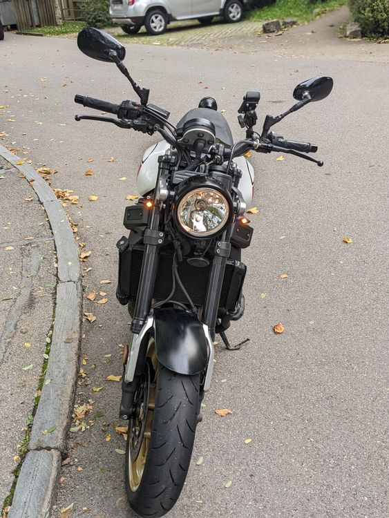 Yamaha XSR 900 ABS (mit Akrapovic, Garmin Navi & Tasche) (Gebraucht) in ...