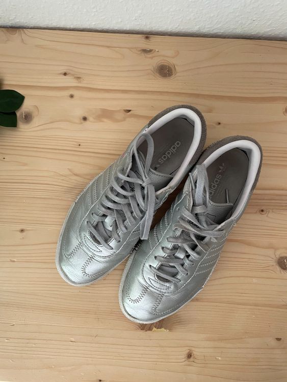 Adidas Samba Silver (Gebraucht) in Zürich für CHF 16 – mit Lieferung ...