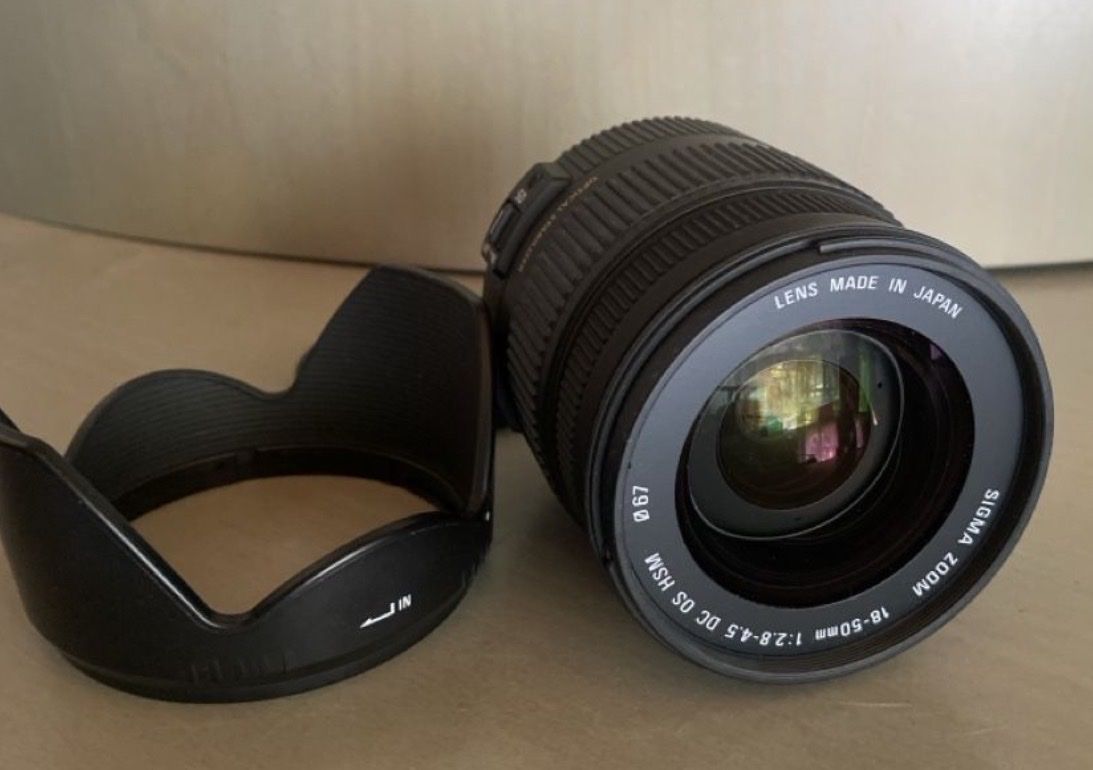 Sigma Zoom DC 18-50mm Objektiv, Top Zustand, Fr. 99.- (Gebraucht) in ...