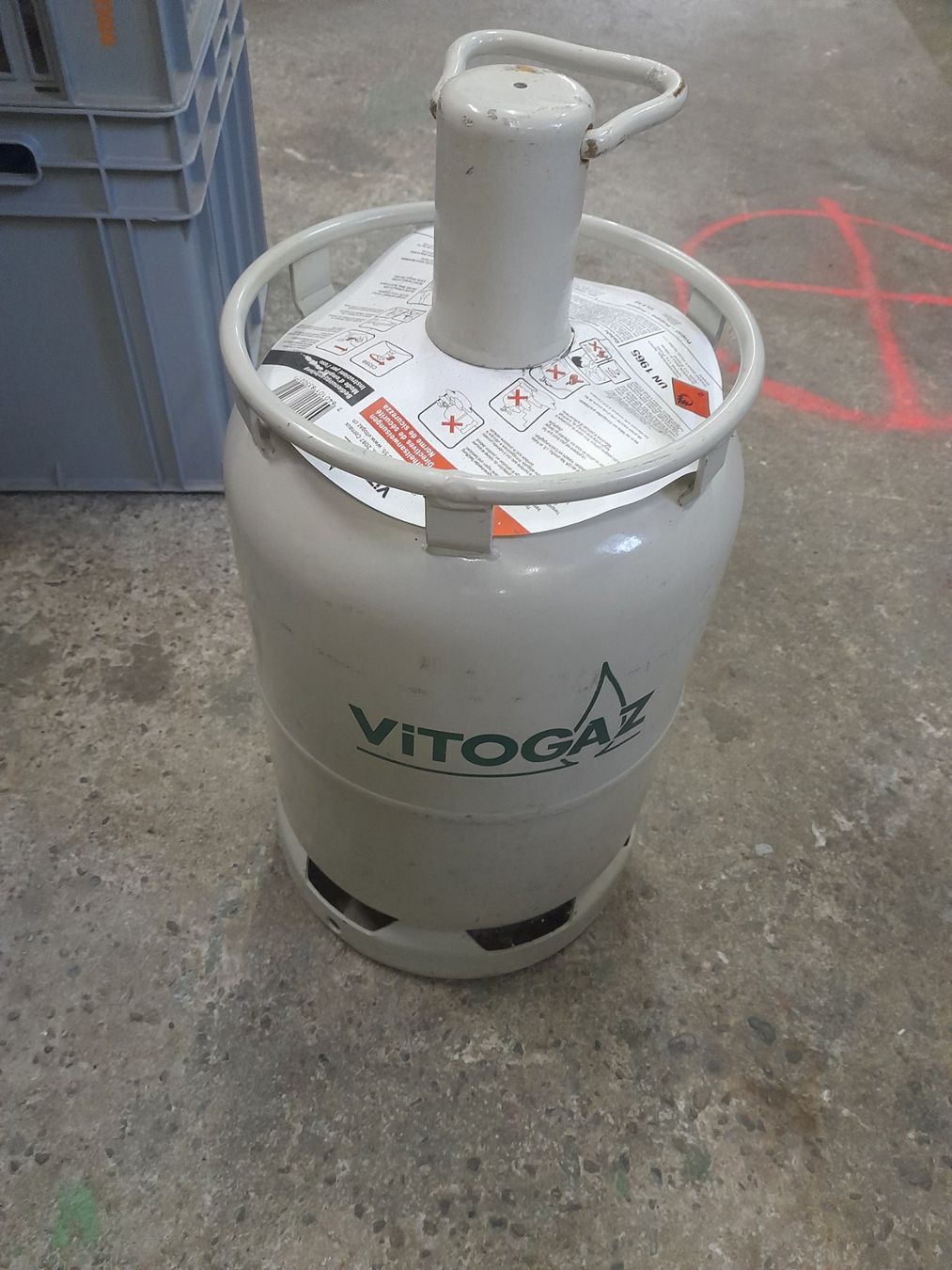 Volle Gas Flasche 10.5kg (Neu und originalverpackt) in Stetten für CHF ...