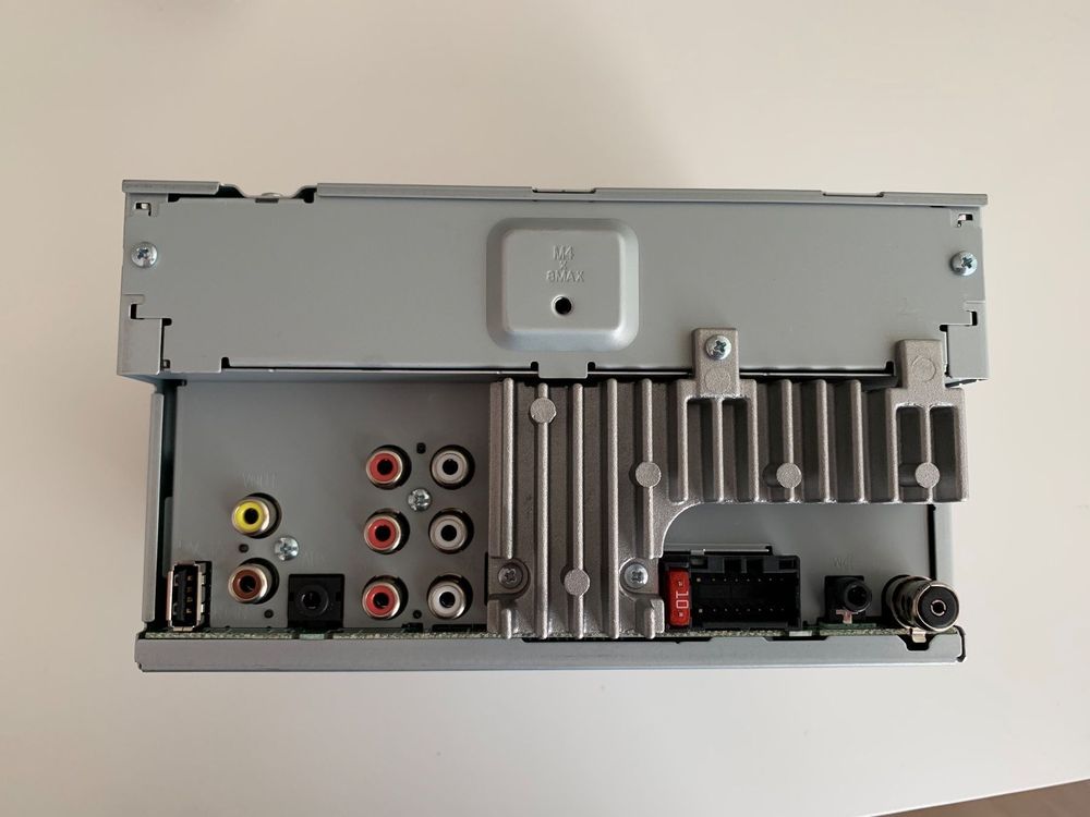 Car stereo Pioneer MVH-A100V | Kaufen auf Ricardo