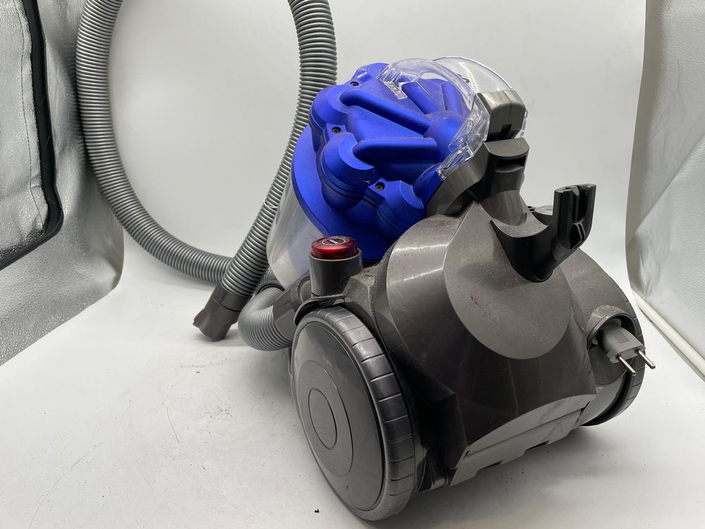 dyson DC29 allergy plus Staubsauger in Blau funktioniert (Gebraucht) in ...