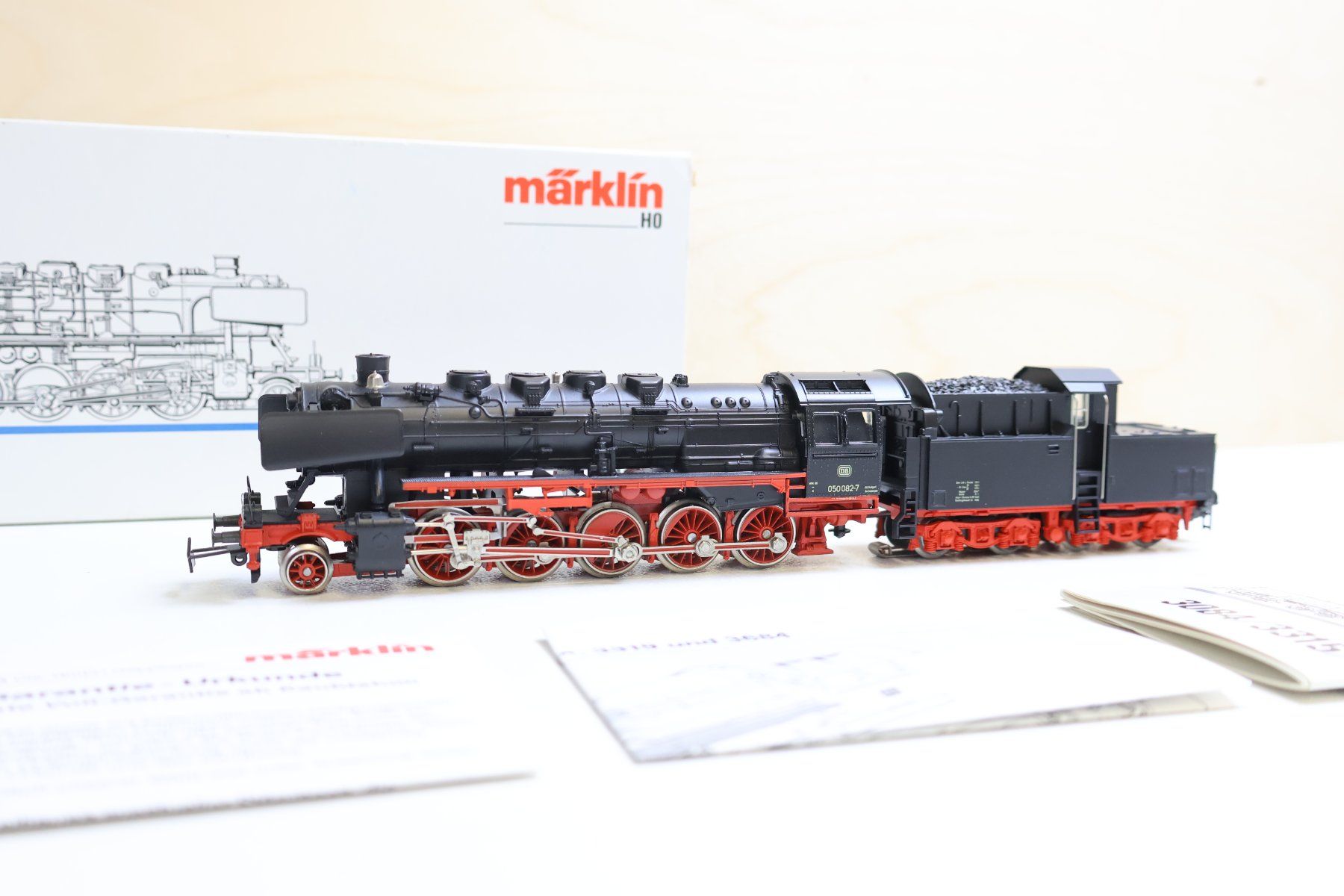 Märklin Dampflok mit Kabinentender 3084 - schönes Modell (Gebraucht) in ...