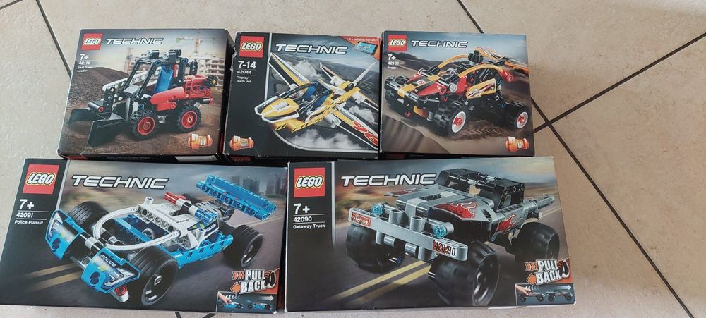 5 Lego Technic Sets (Gebraucht) in Aurigeno für CHF 25 – mit Lieferung auf Ricardo kaufen