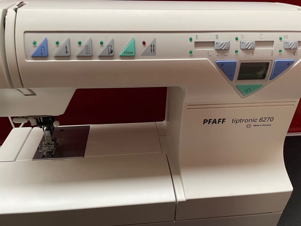 Pfaff Nähmaschine | Kaufen auf Ricardo
