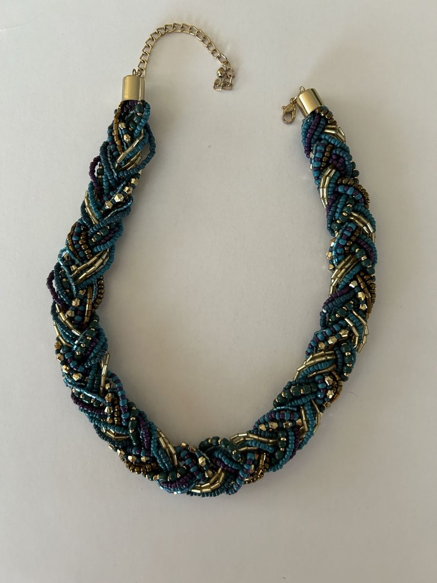 Collier torsadé de perles fantaisie (Neuf (Voir description)) à ...