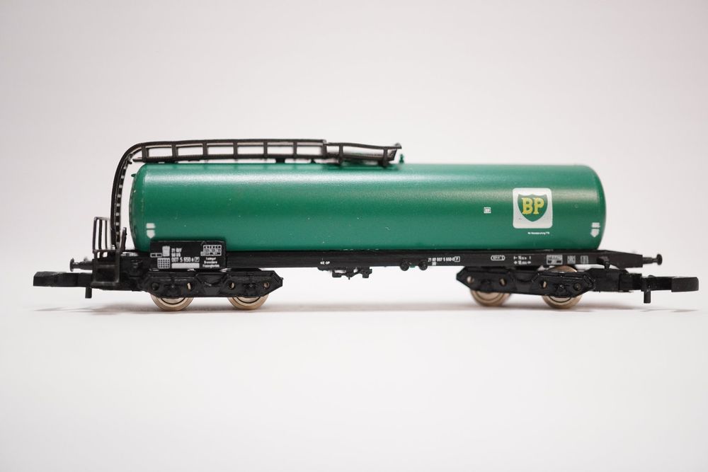 e33 Märklin 8628 DB Tankwagen BP 4-achsig (Gebraucht) in Thun für CHF 16 – mit Lieferung auf ...