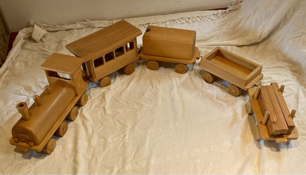 grosser Zug aus Holz | Kaufen auf Ricardo