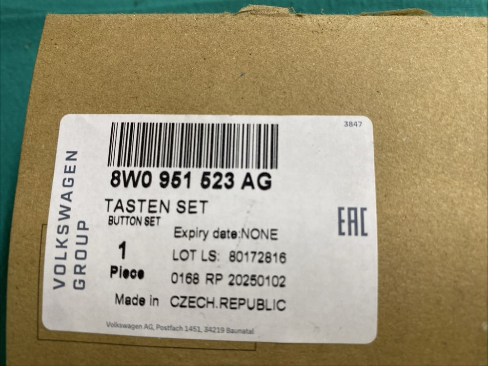 Audi RS3 Lenkradtaster Set (Neu und originalverpackt) in Tübach für CHF ...