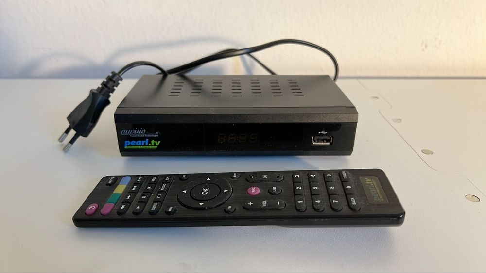 DVB-C Receiver mit Fernbedienung (Gebraucht) in Zürich für CHF 1 – mit Lieferung auf Ricardo kaufen