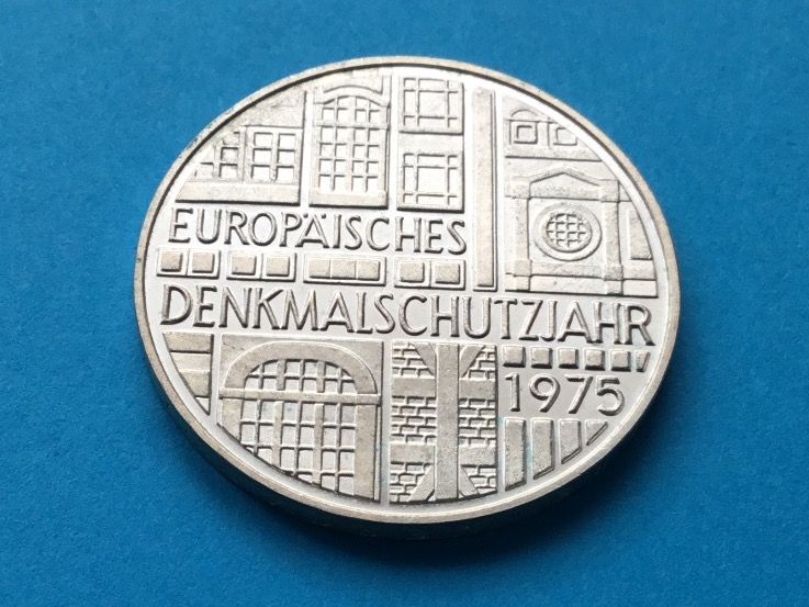 5 DM 1975 DENKMALSCHUTZJAHRE Unzirkuliert (Neu (gemäss Beschreibung)) in St. Margrethen SG für ...